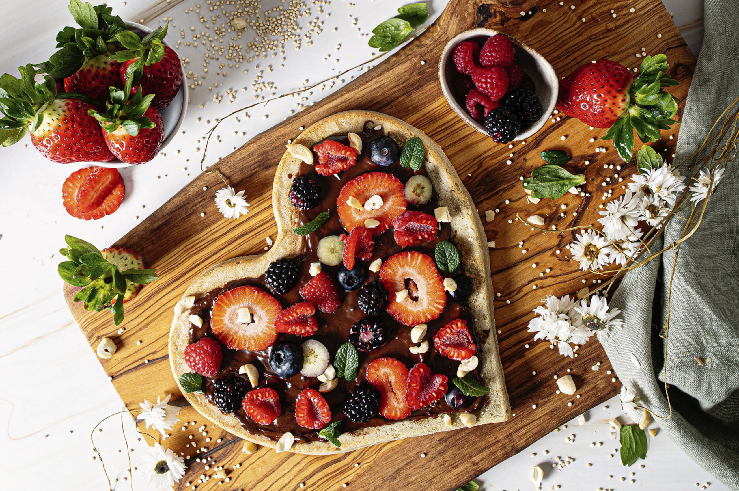 Receta San Valentín - Pizza romántica dulce de quinoa, chocolate y ...