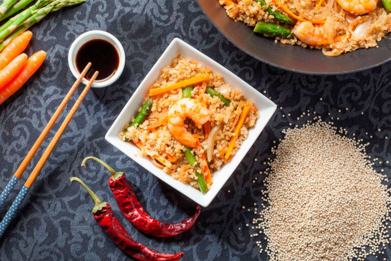 Crema de quinoa dulce con arándanos y nueces a la canela - Trevijano