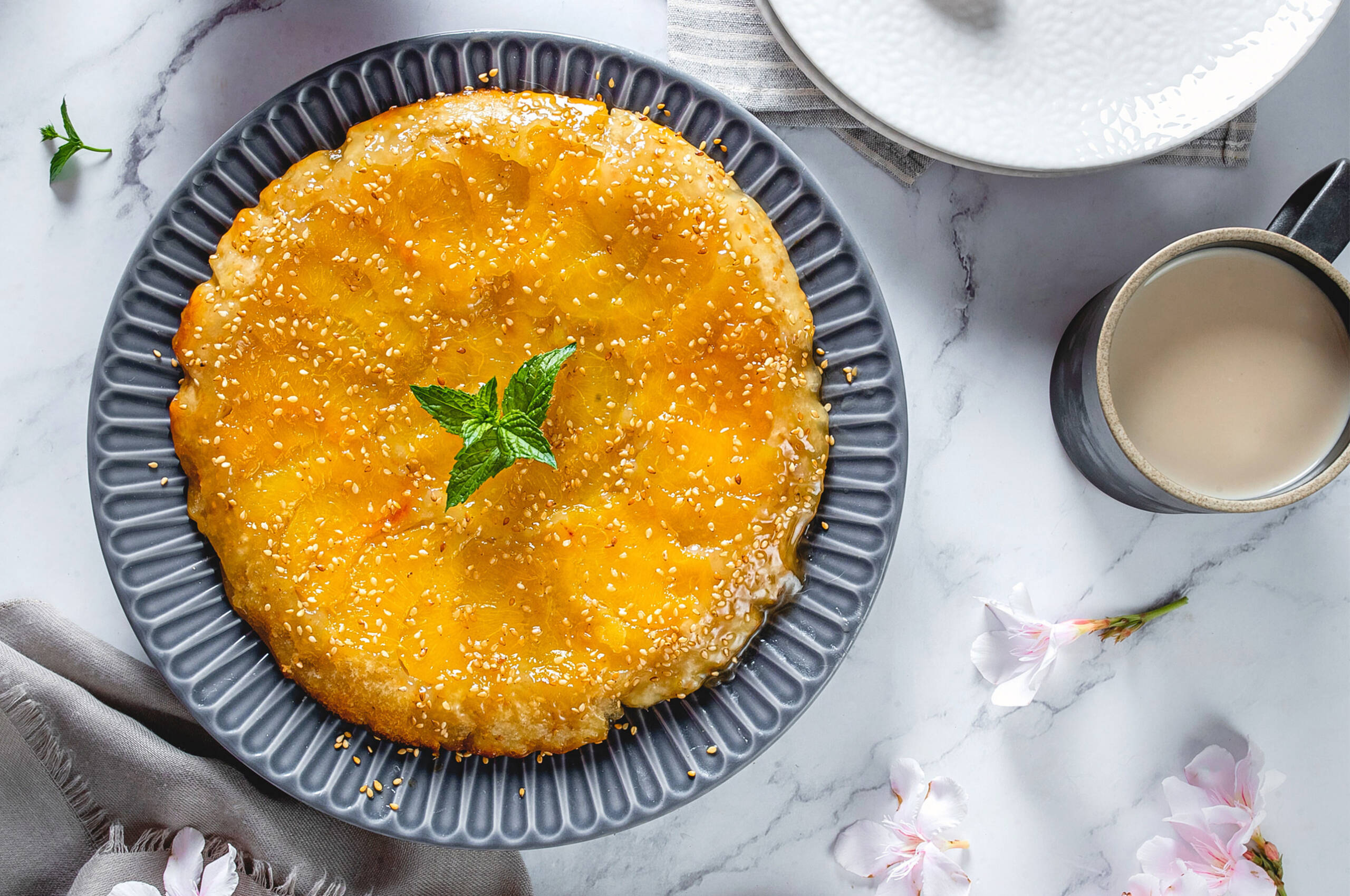 Pastel de melocotón y sésamo - Trevijano